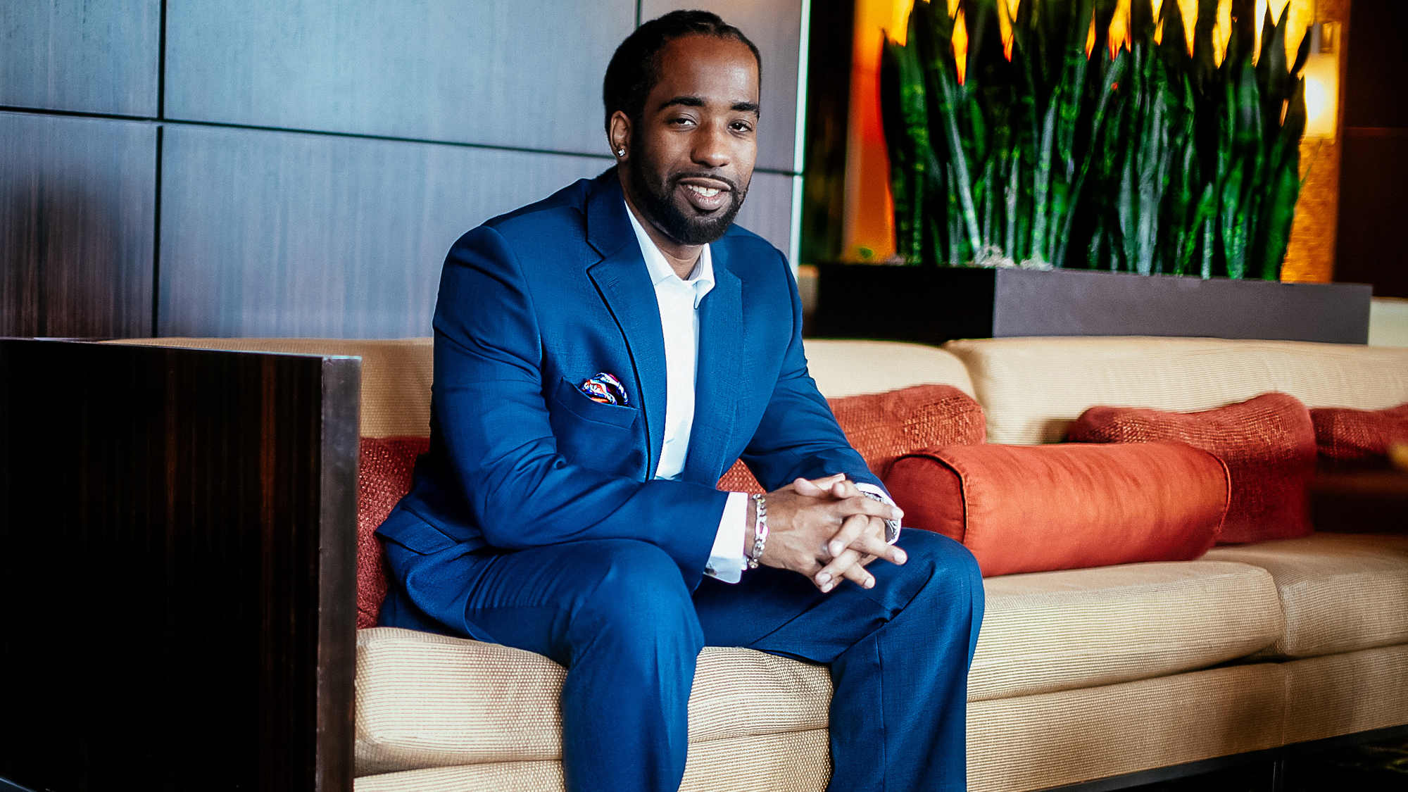 Meet motivator, author and life/relationship coach Stephan Labossiere ...
