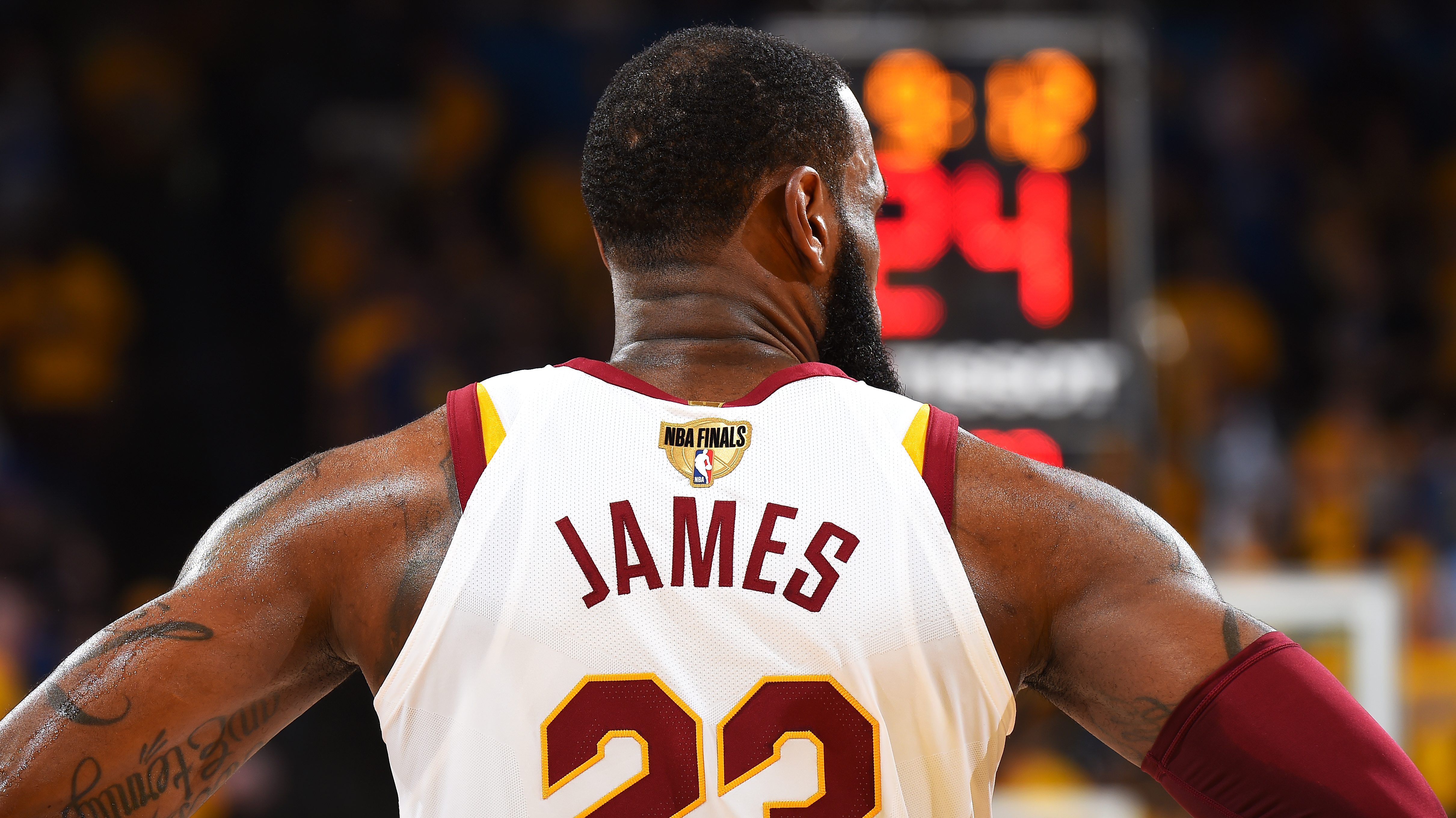 Are the Warriors turning LeBron James into Wilt Chamberlain — big stat ...