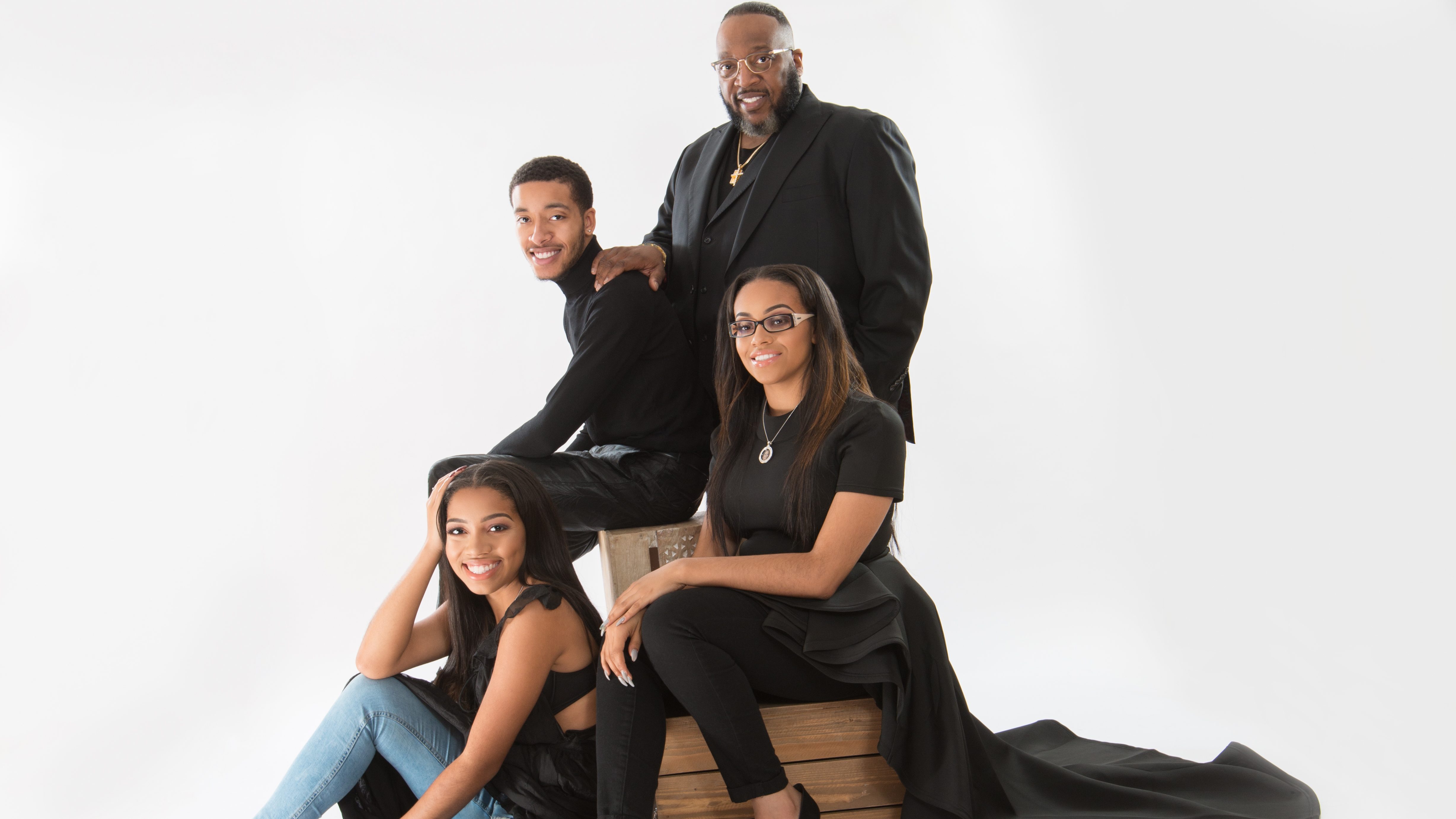 Becoming a father is Bishop Marvin Sapp’s 'greatest accomplishment ...