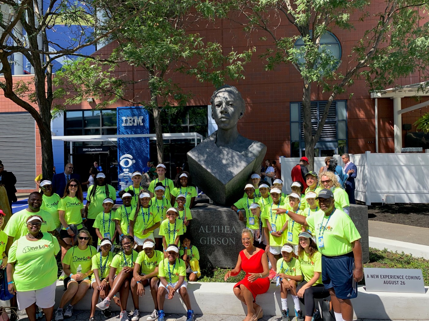 Statue honoring Althea Gibson unveiled at the US Open — Andscape