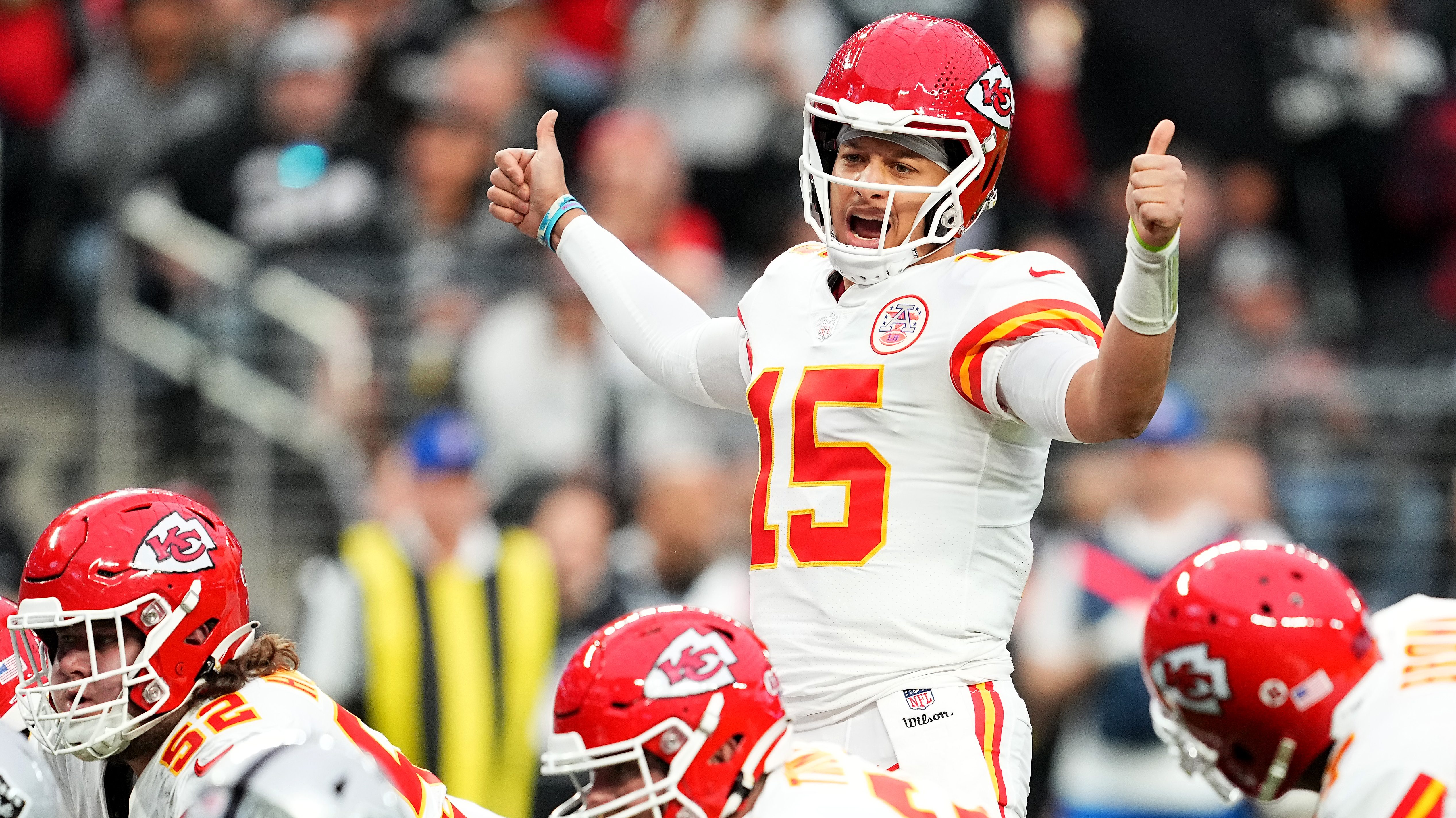 Warren Moon believes in Patrick Mahomes and the Chiefs in the NFL ...