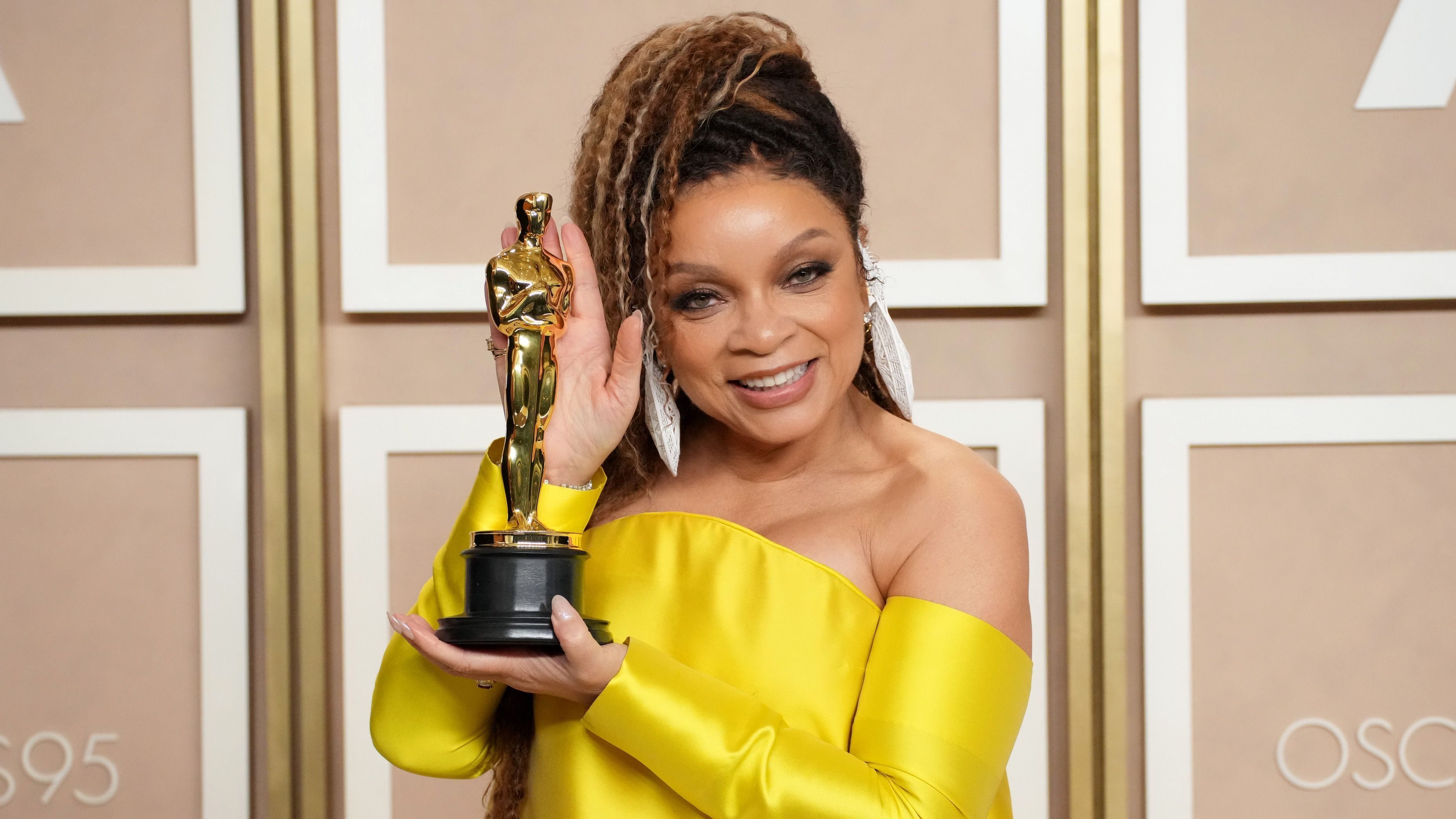 Ruth Carter becomes 1st Black woman to win two Oscars - Andscape