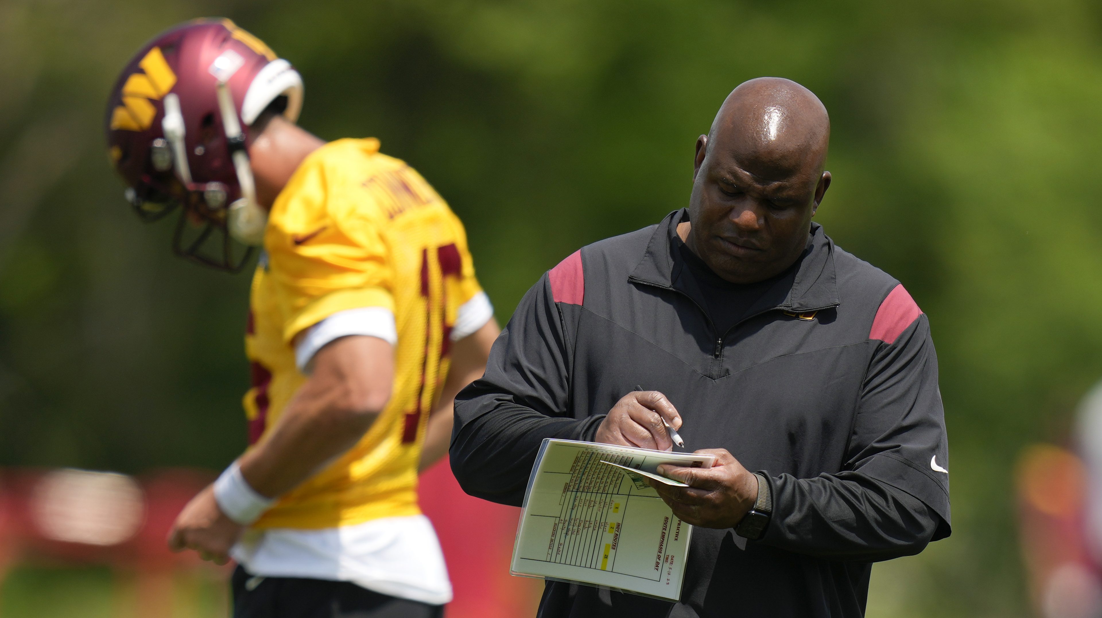 The Washington Commanders players aren't ready for Eric Bieniemy - Andscape