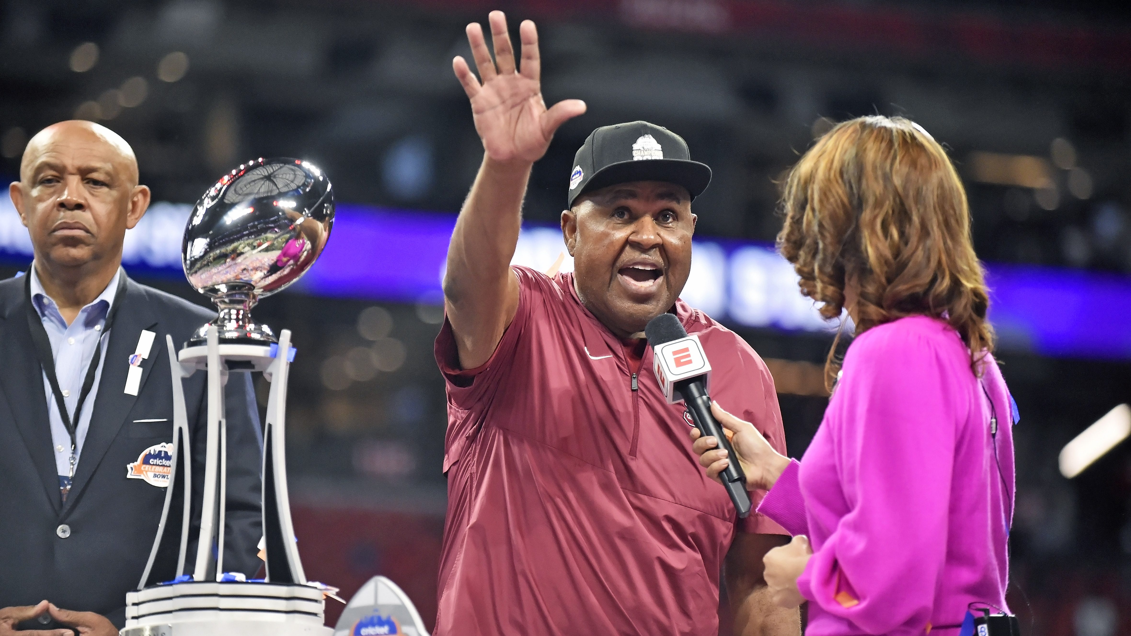 S.C. State coach Buddy Pough built legacy on respect for leadership and ...