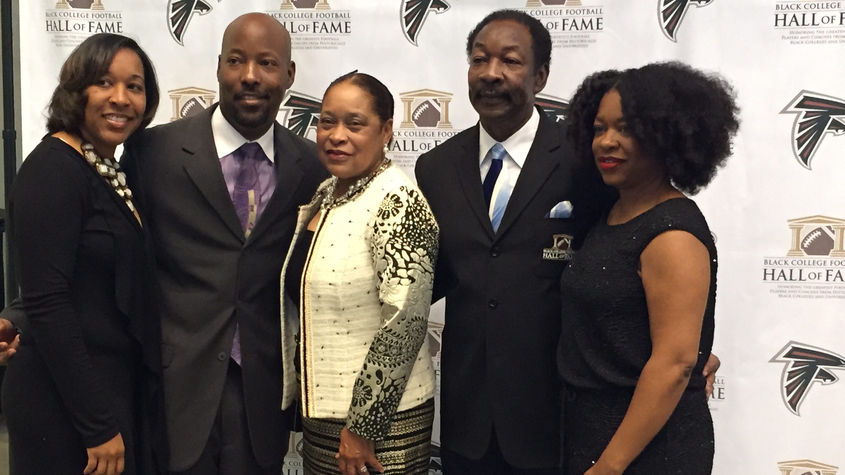 'This cements his legacy': Ken Riley gets his posthumous Pro Football ...