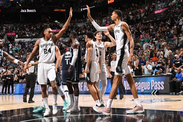 San Antonio Spurs rookie Victor Wembanyama builds huge following — Andscape