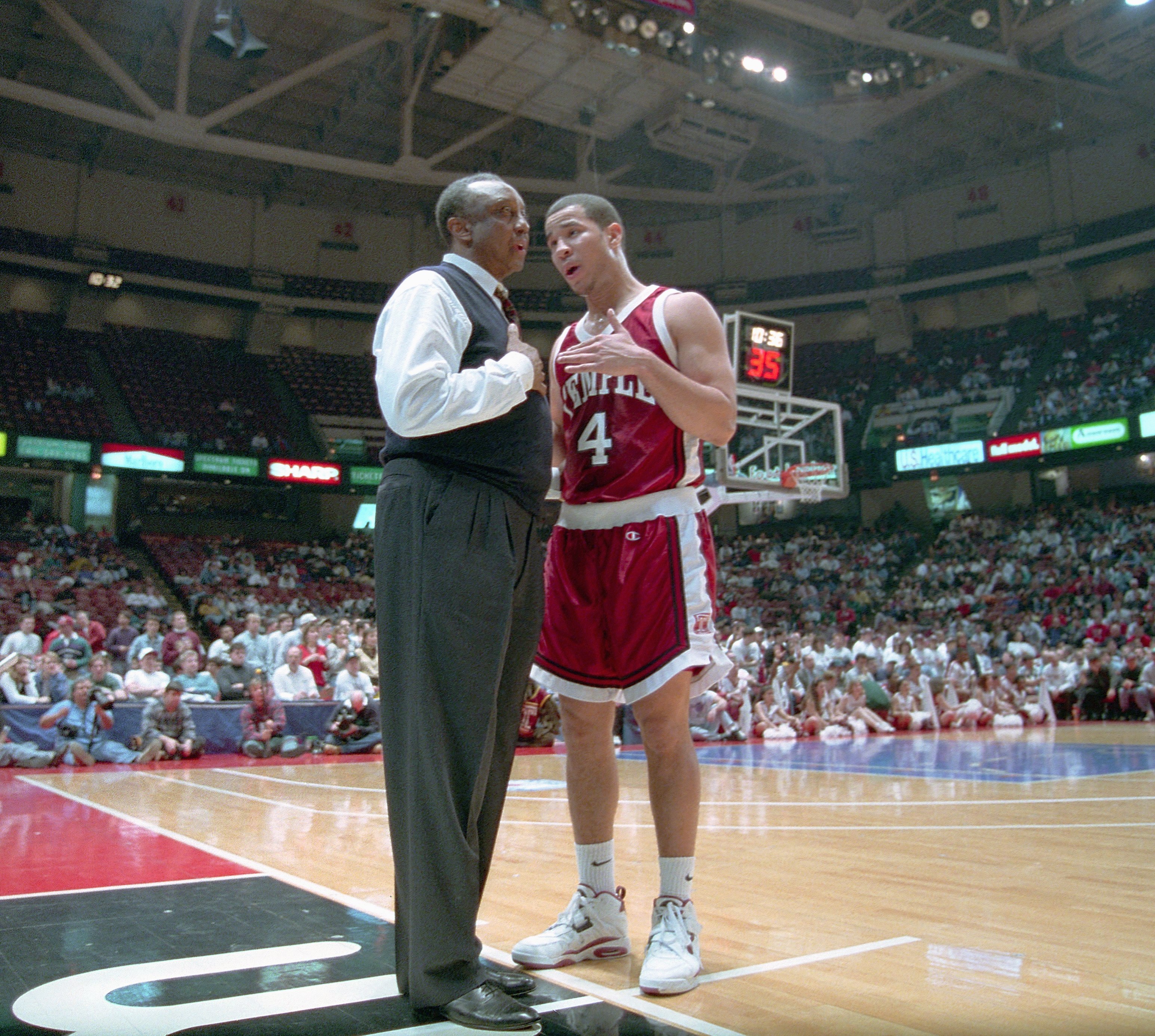 Rick Brunson, Jalen Brunson and the line between father and son — Andscape