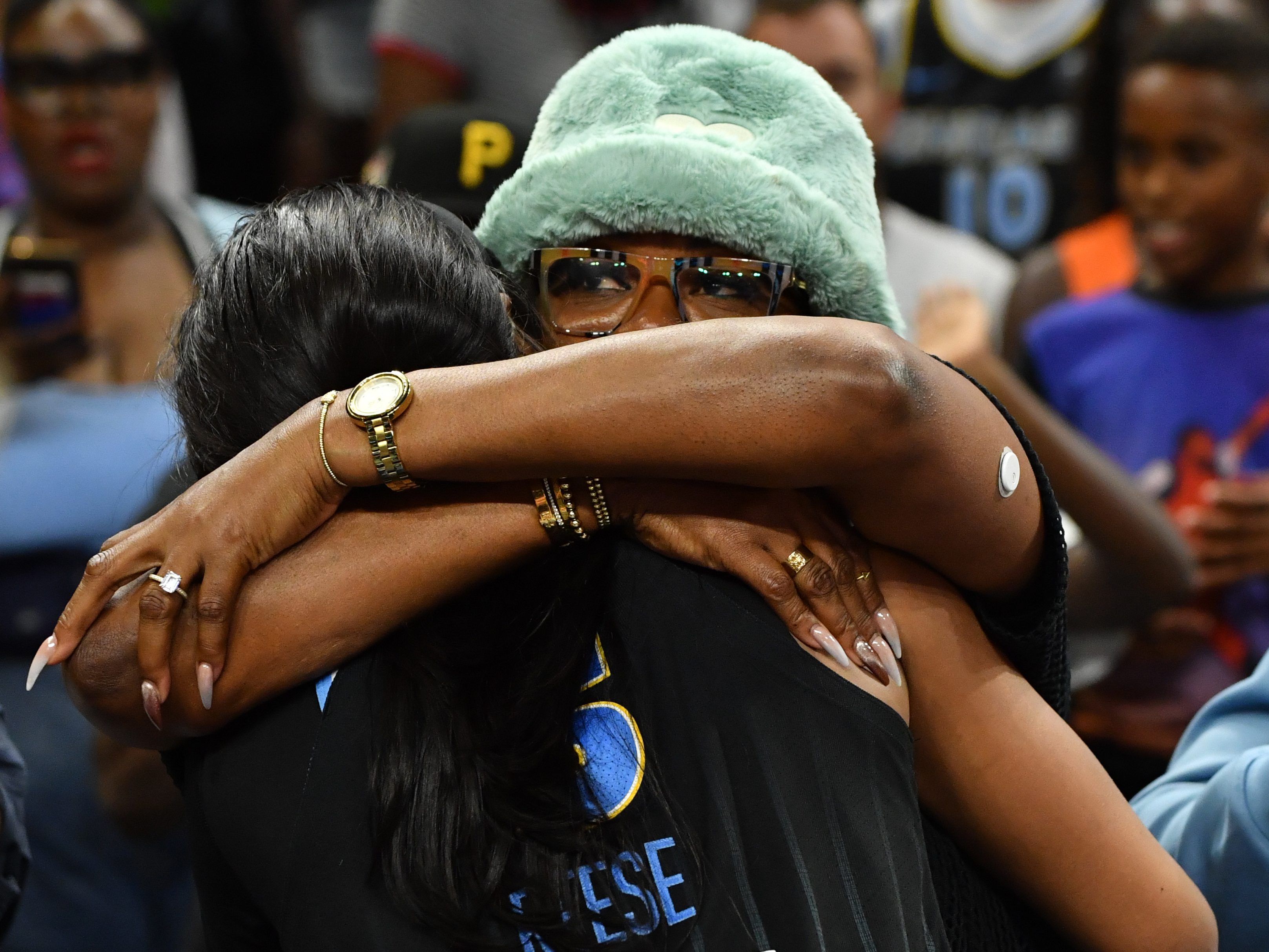 Angel Reese-Sheryl Swoopes hug a win for Black women - Andscape