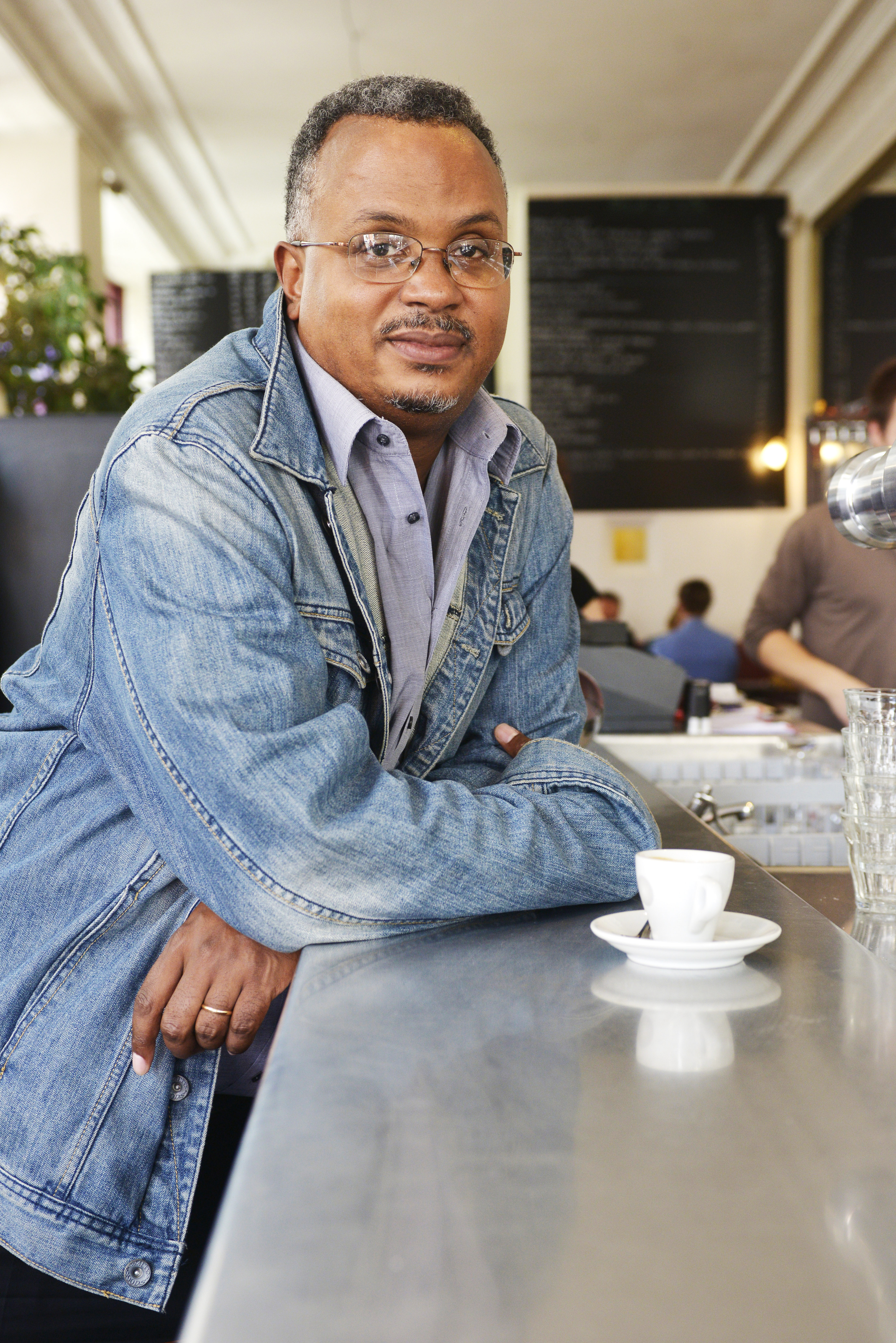Novelist Jake Lamar followed his Black writing role models to France ...