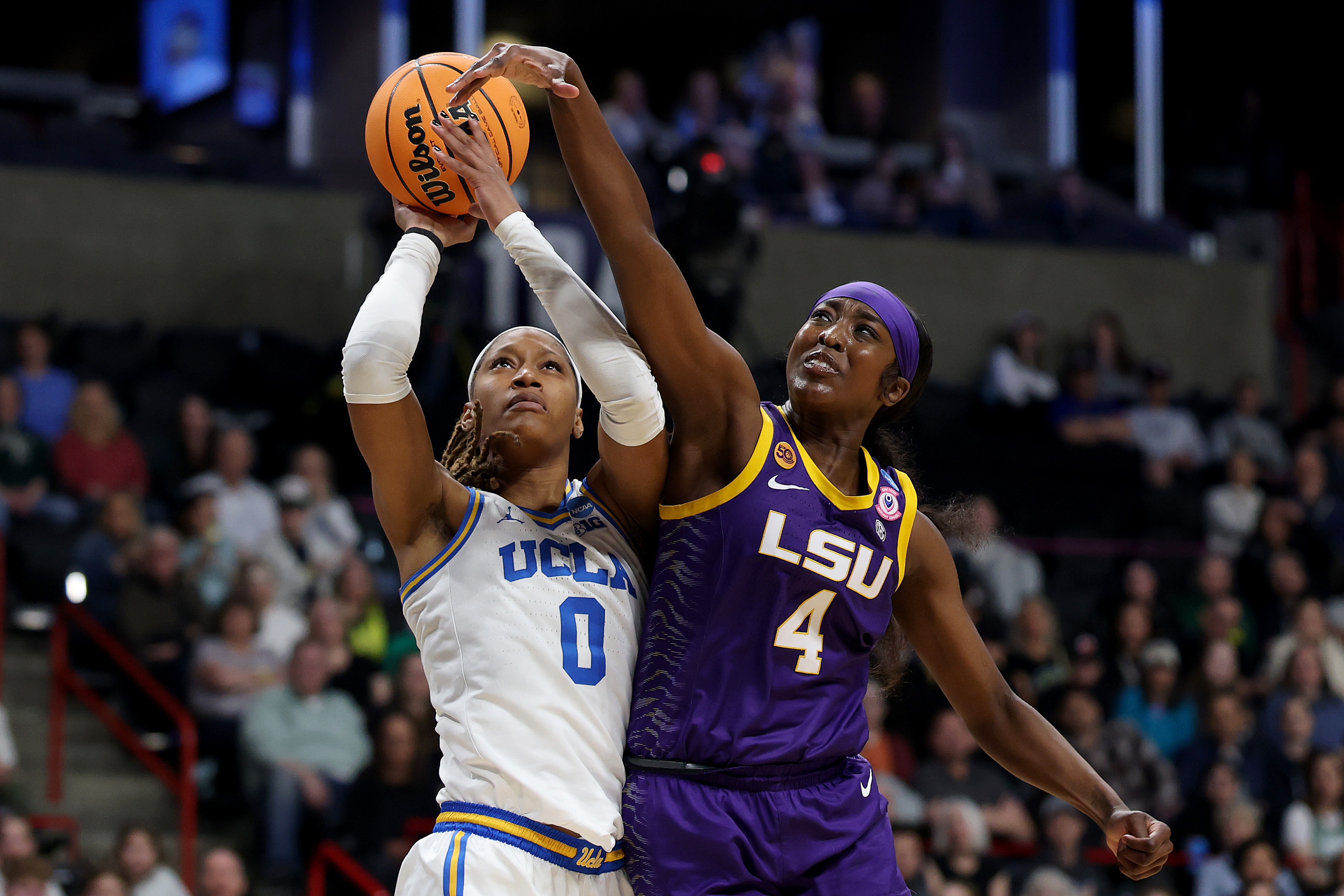 UCLA's Janiah Barker prioritized winning over starting. Now the payoff ...