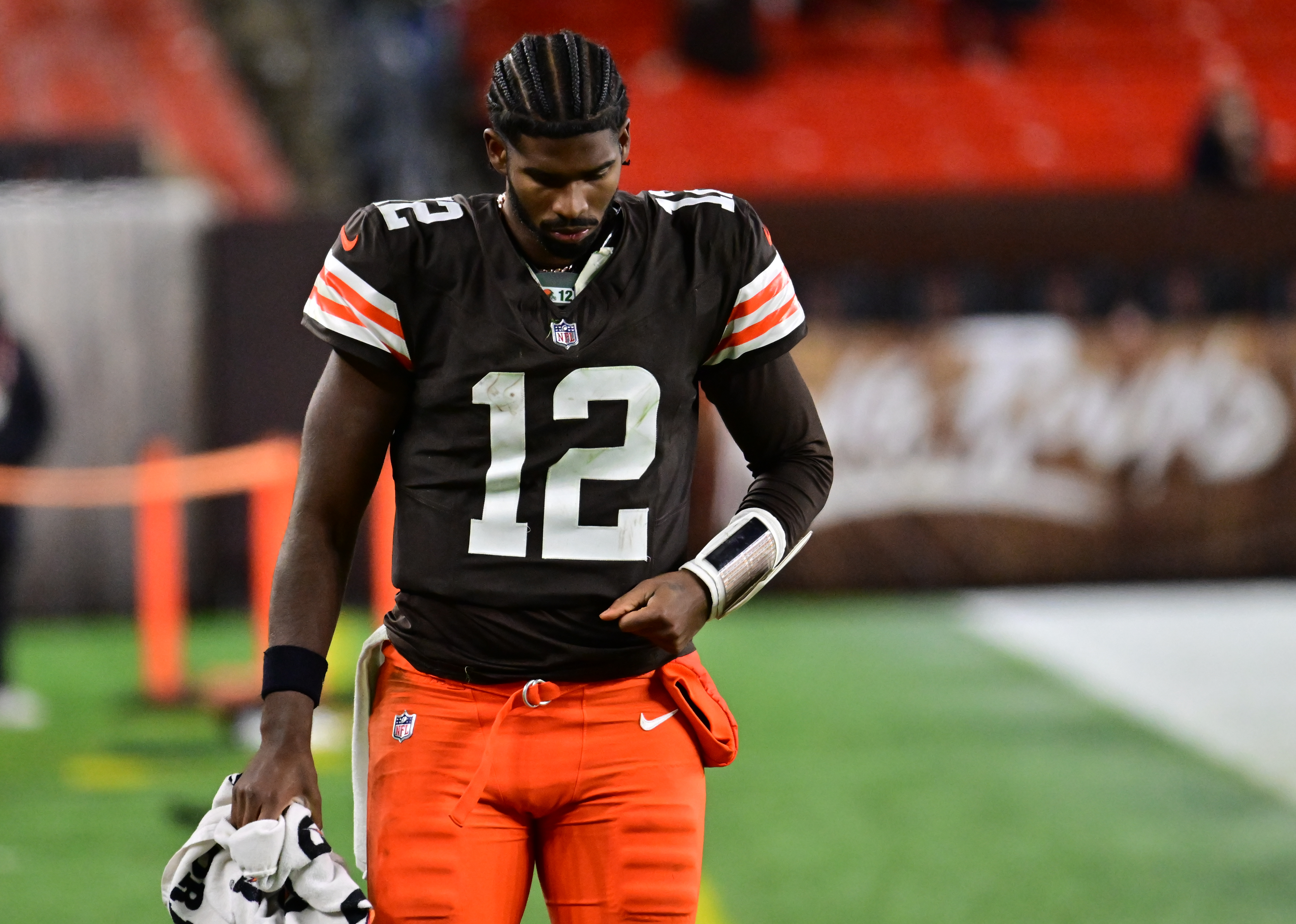 Browns' Shedeur Sanders has all eyes on him. Doug Williams knows - Andscape