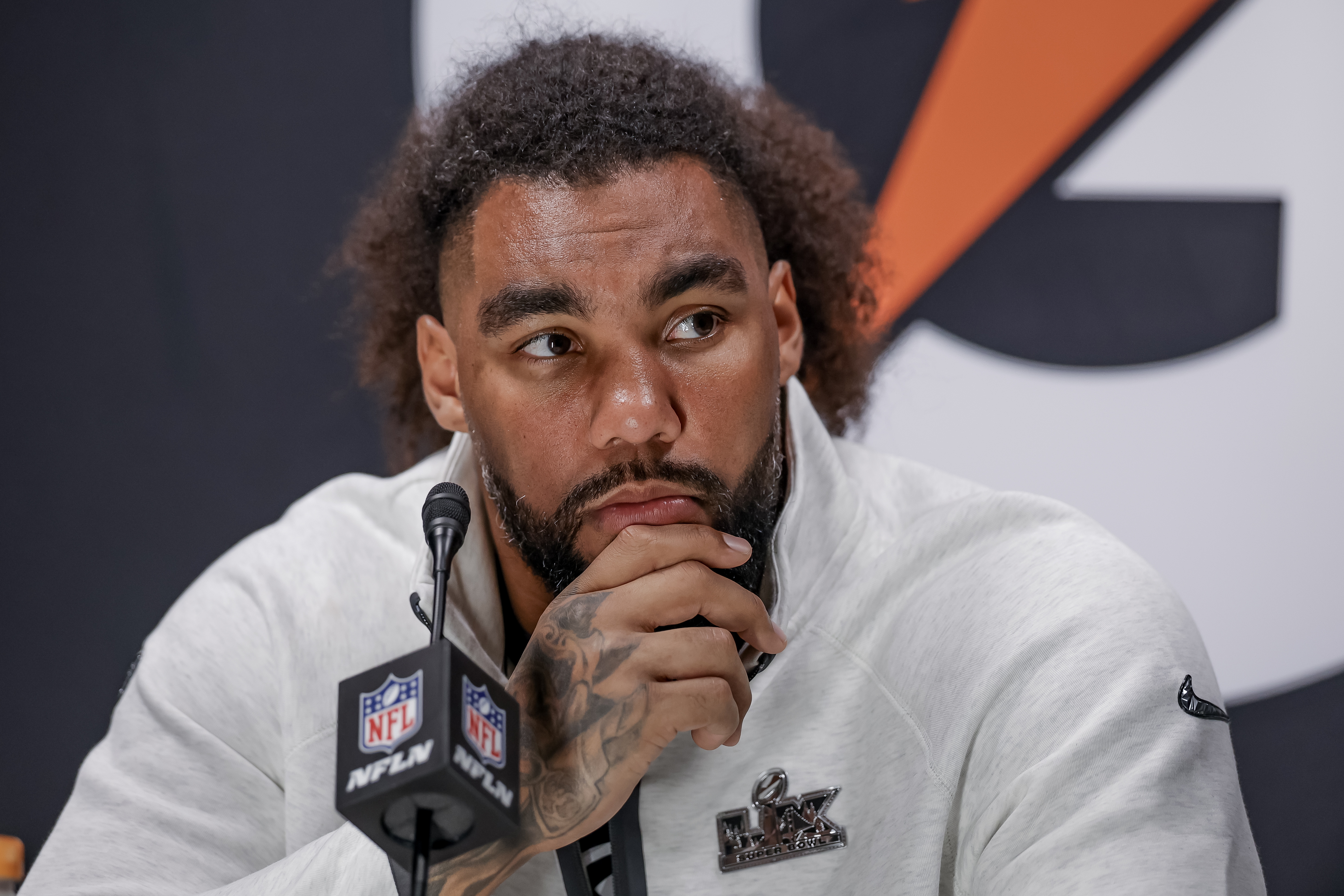 Seattle Seahawks' Leonard Williams is NFL’s biggest 'Magic: The ...